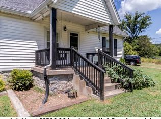 1069 Pleasant Shade Hwy, Pleasant Shade, TN 37145 | MLS #237828 | Zillow