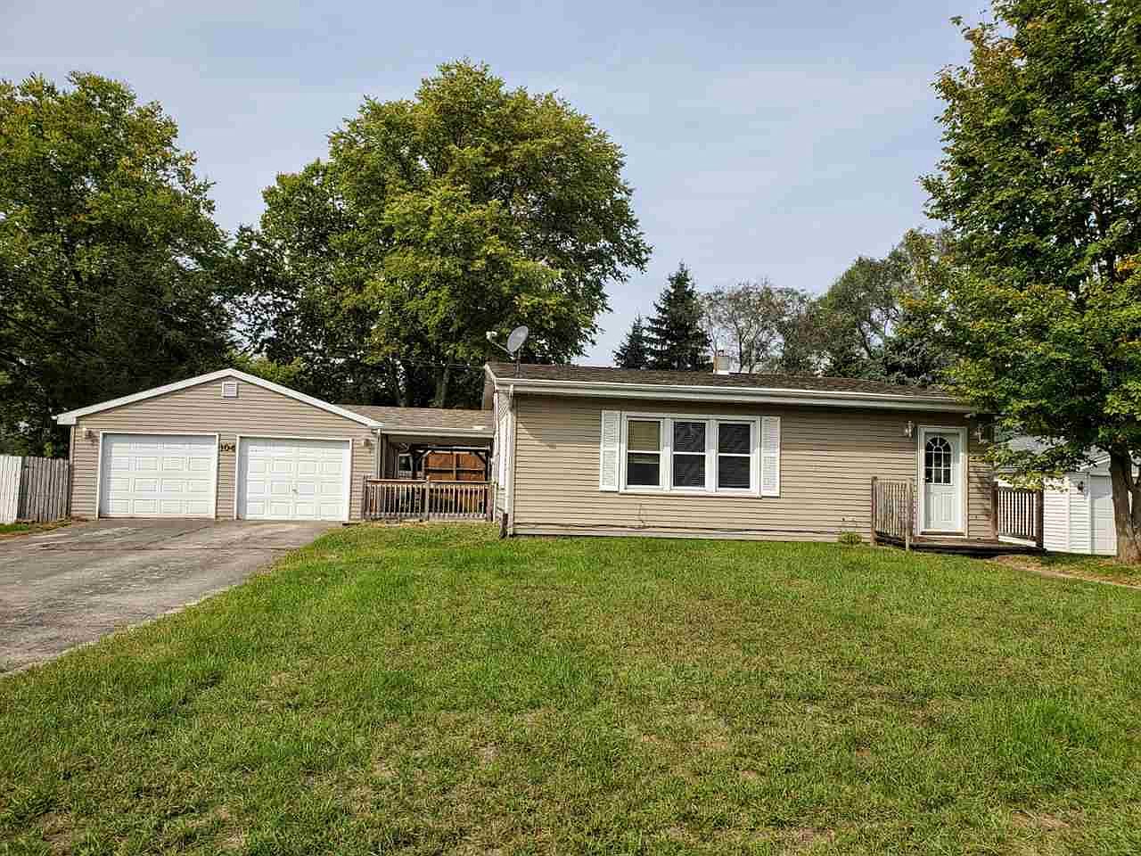 104 N Etnyre Ave, Oregon, IL 61061 | Zillow