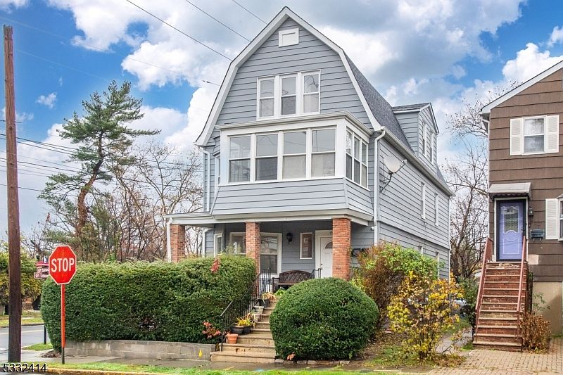 79 Spruce St FLOOR 3, Bloomfield, NJ 07003 | Zillow