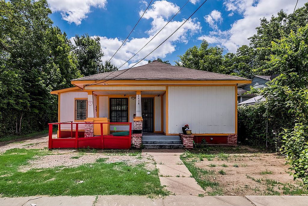 2438 Harding St, Dallas, TX 75215 | Zillow