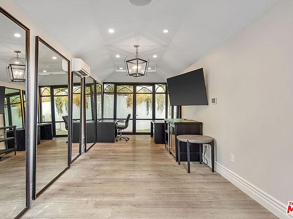 1133 Tower Rd, Beverly Hills, CA 90210 | Zillow