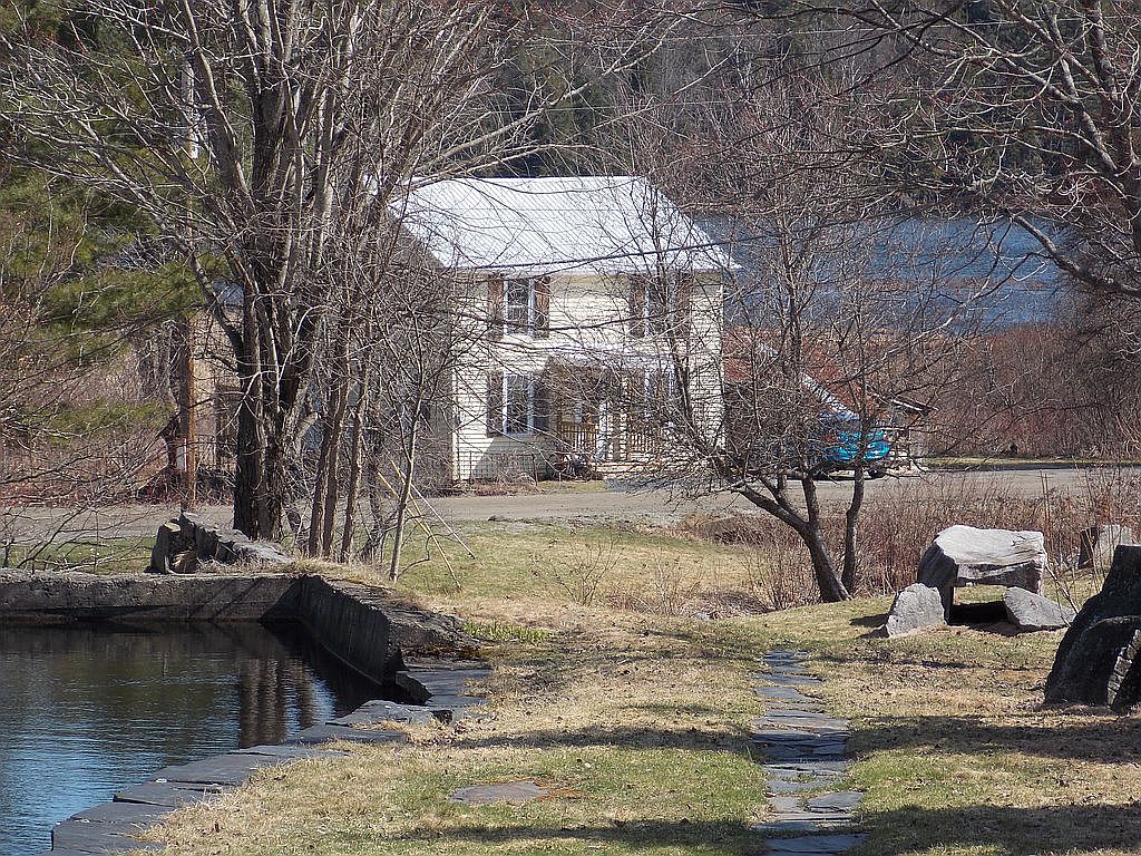 5052 Center Rd, Adamant, VT 05640 | Zillow