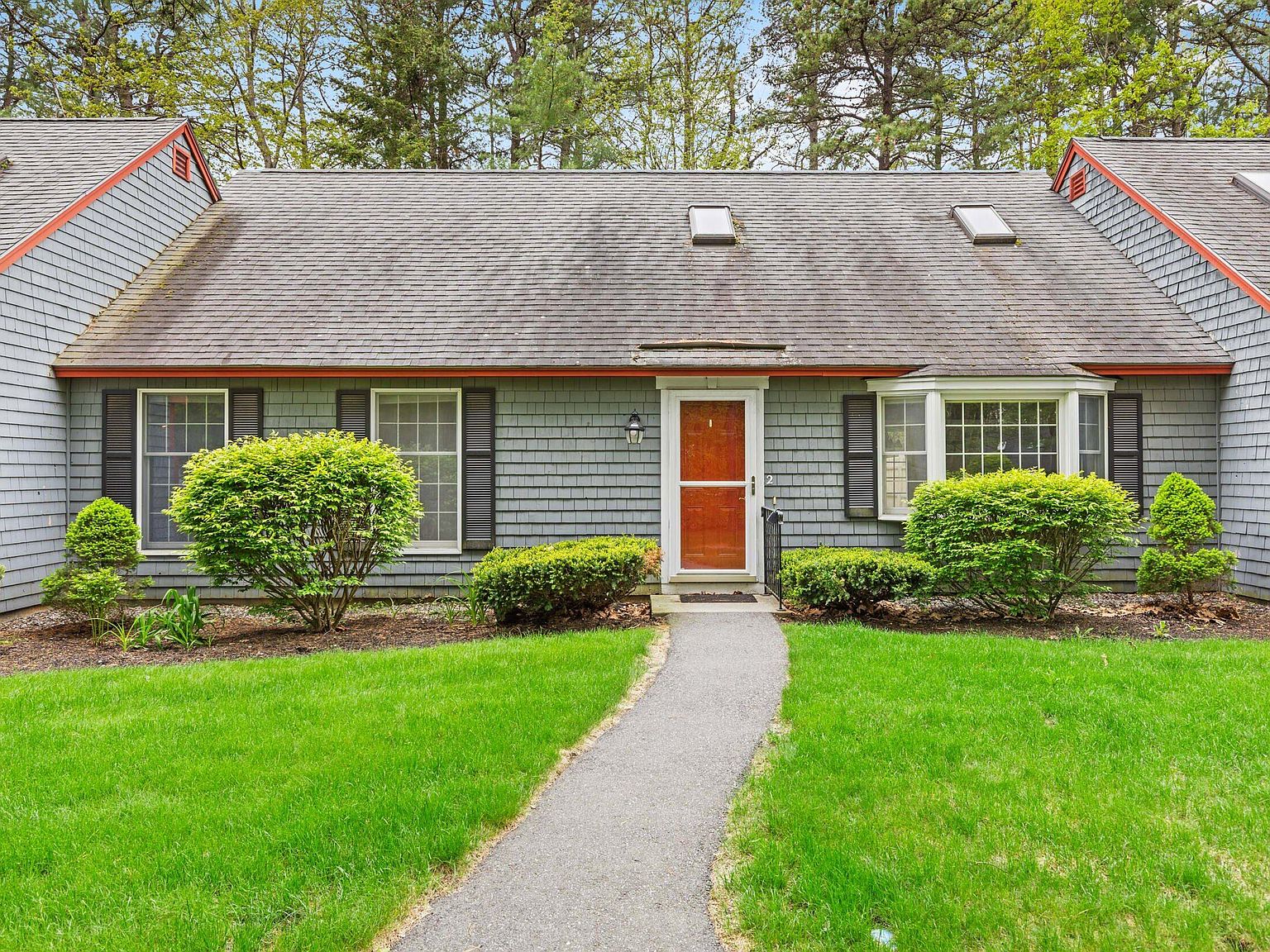 2 Ward Circle #2, Brunswick, ME 04011 | Zillow