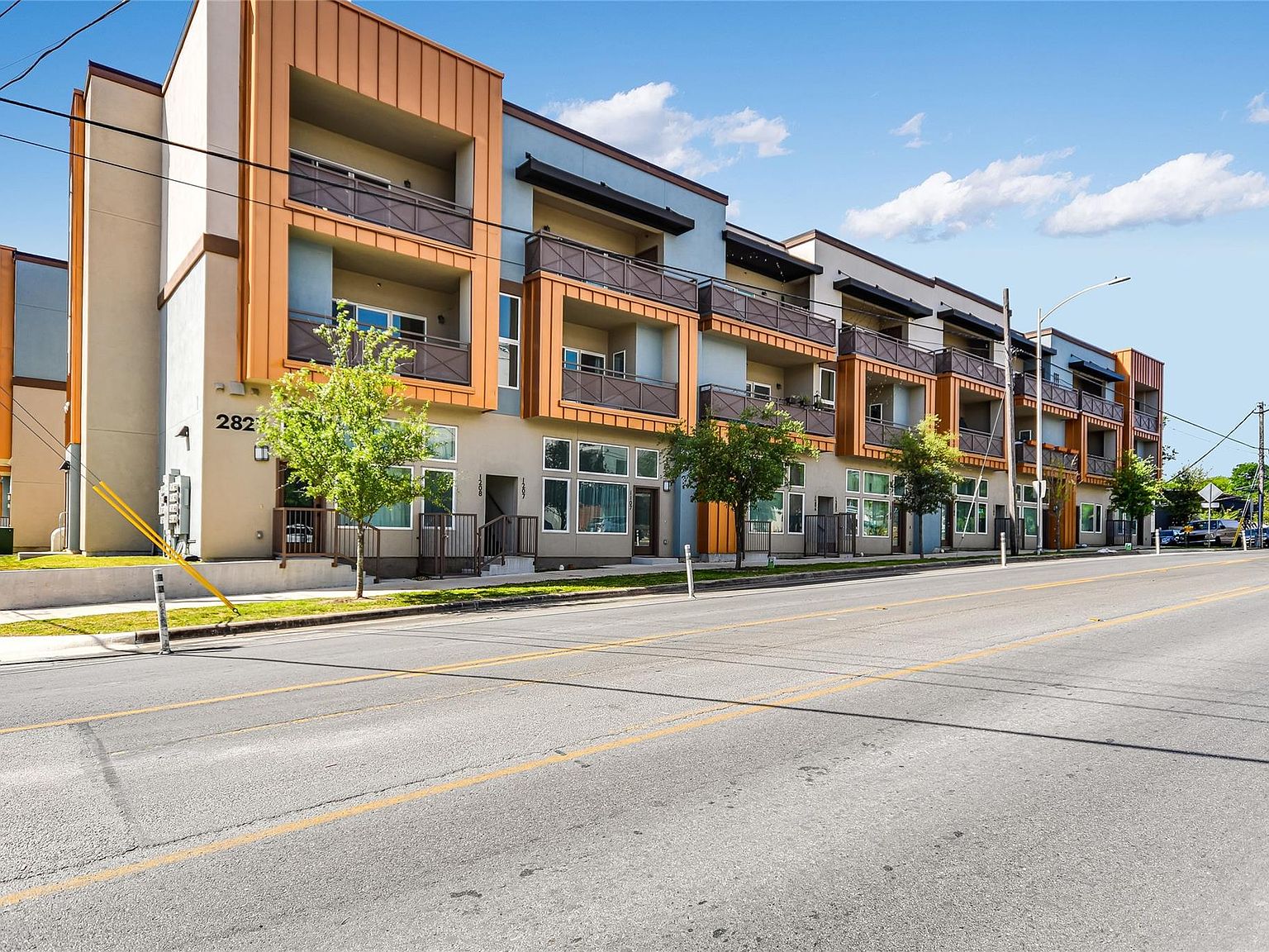 2827 Manor Rd UNIT 1208, Austin, TX 78722 | Zillow