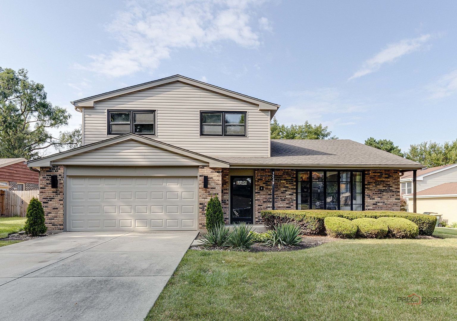3239 N Volz Dr E, Arlington Heights, IL 60004 | Zillow