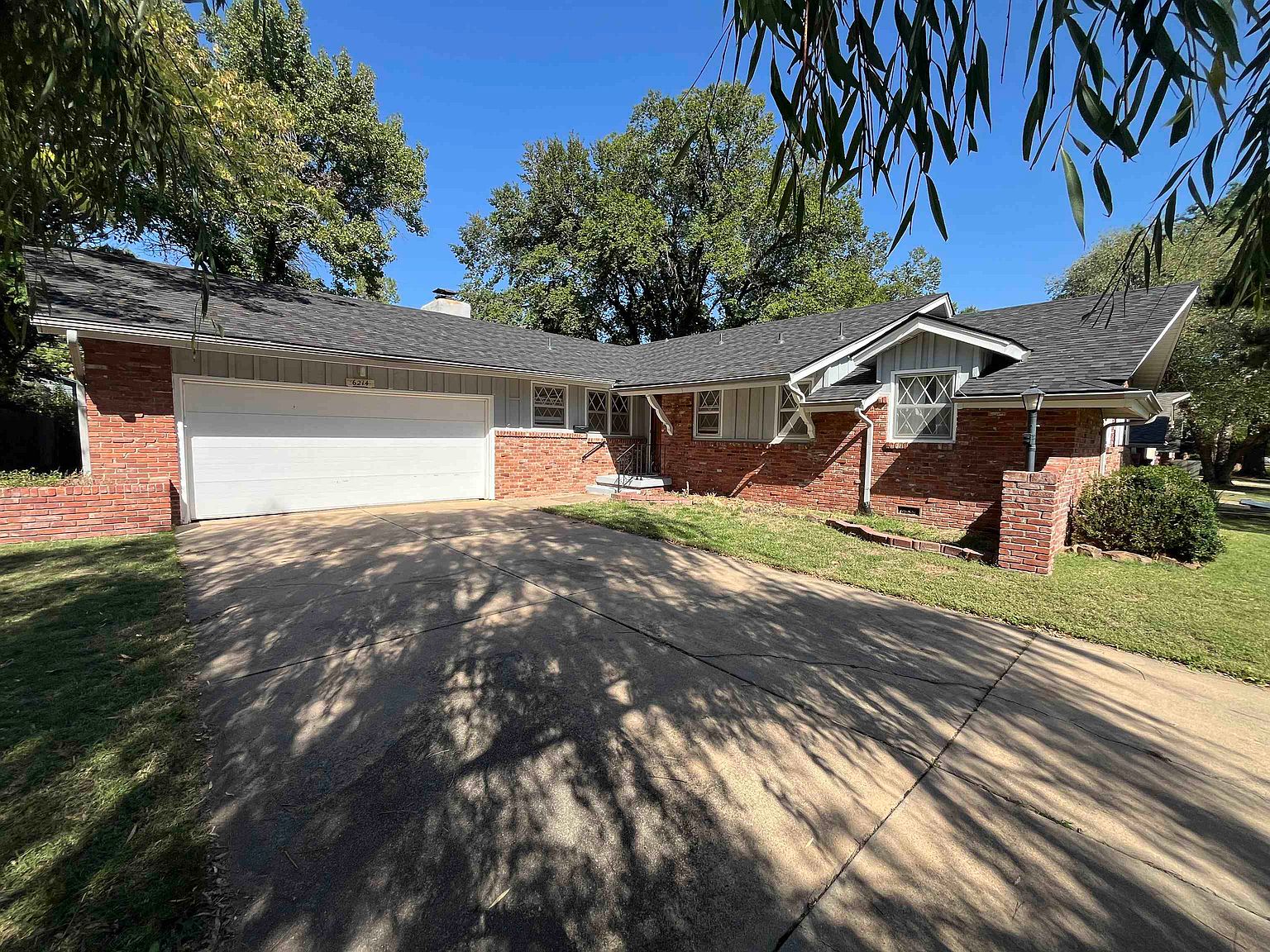 6214 E 10th St N, Wichita, KS 67208 | Zillow