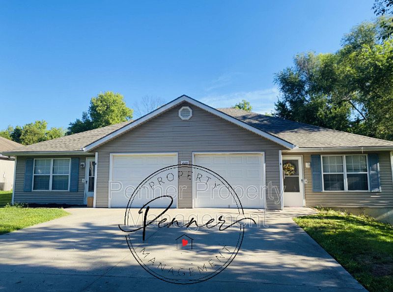 409A E Benning St, Odessa, MO 64076 | Zillow