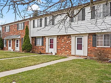 5403 Maplebrook Ln Flint MI | Zillow
