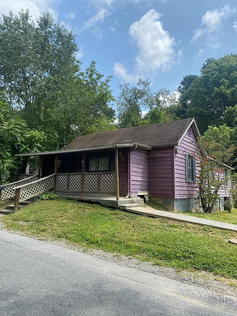 342 Ellison Ave, Beckley, WV 25801 | Zillow