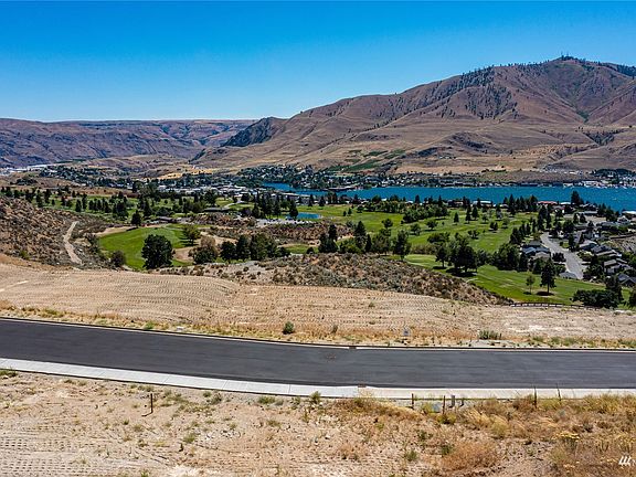 930 Long Drive, Chelan, WA 98816 | MLS #1944102 | Zillow