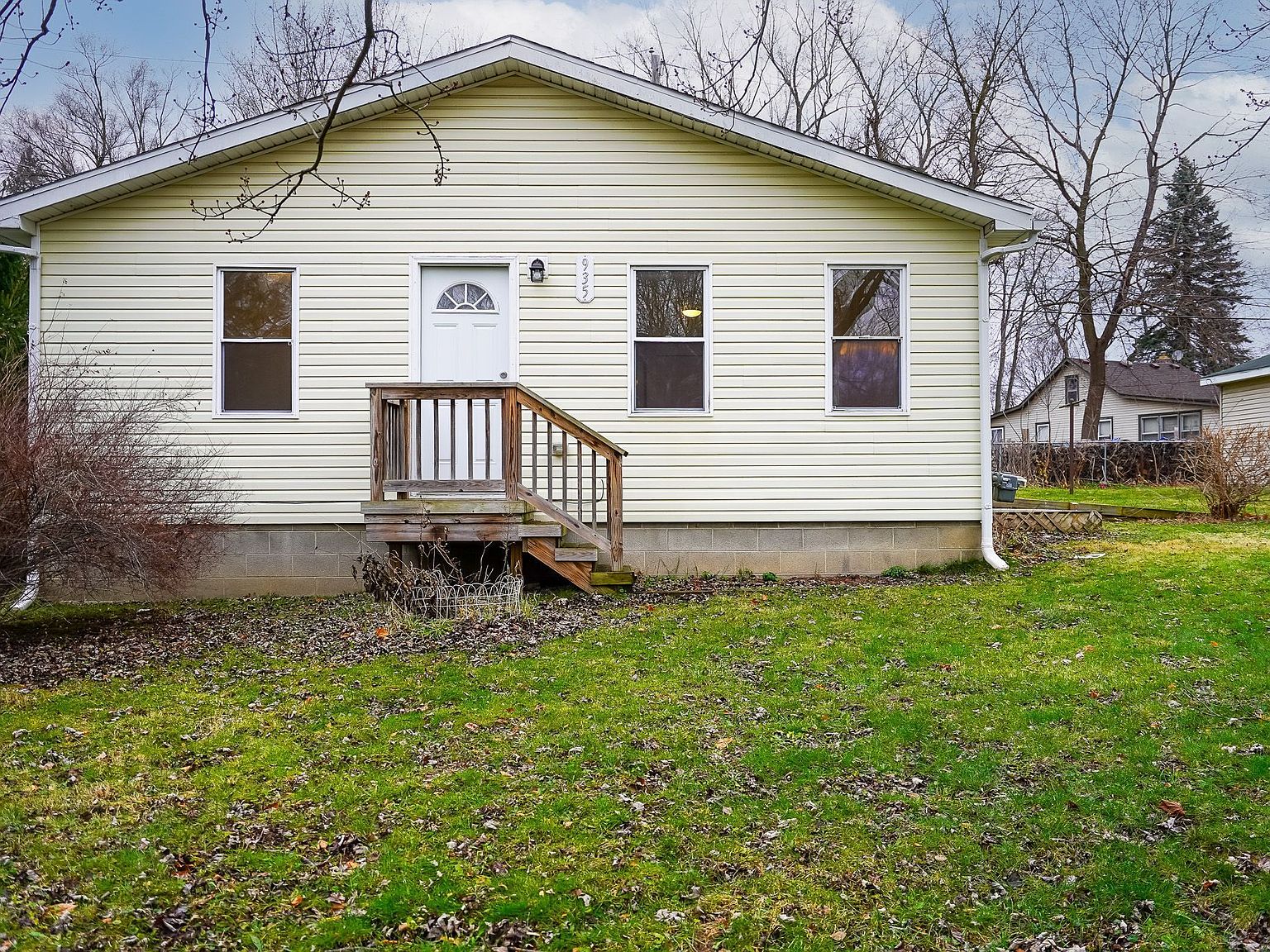 935 McClellan St, Lake Orion, MI 48362 | Zillow