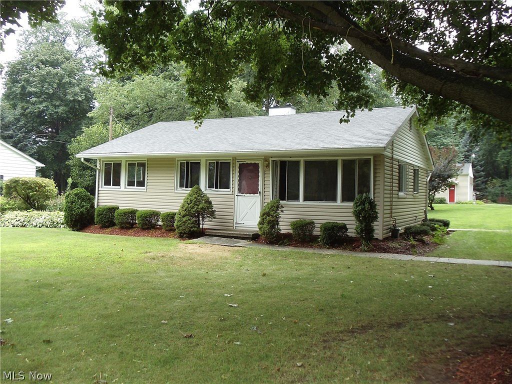 33 Mill Morr Dr, Painesville, OH 44077 | Zillow