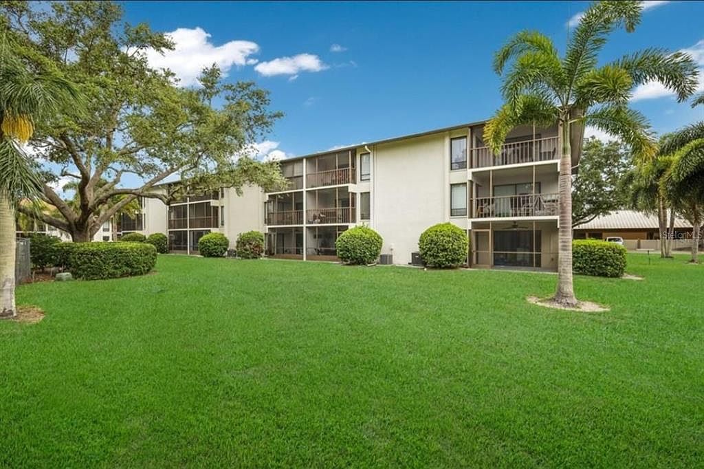 7203 Curtiss Ave APT 2C, Sarasota, FL 34231 | MLS #A4591008 | Zillow
