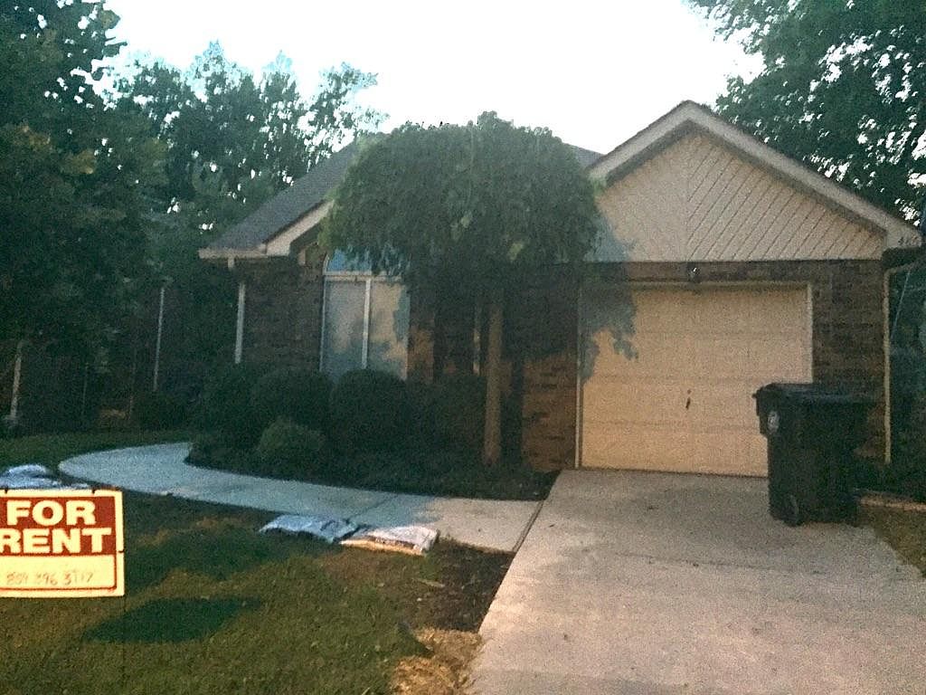 1486 Vintage Cir, Lexington, KY 40517 | Zillow