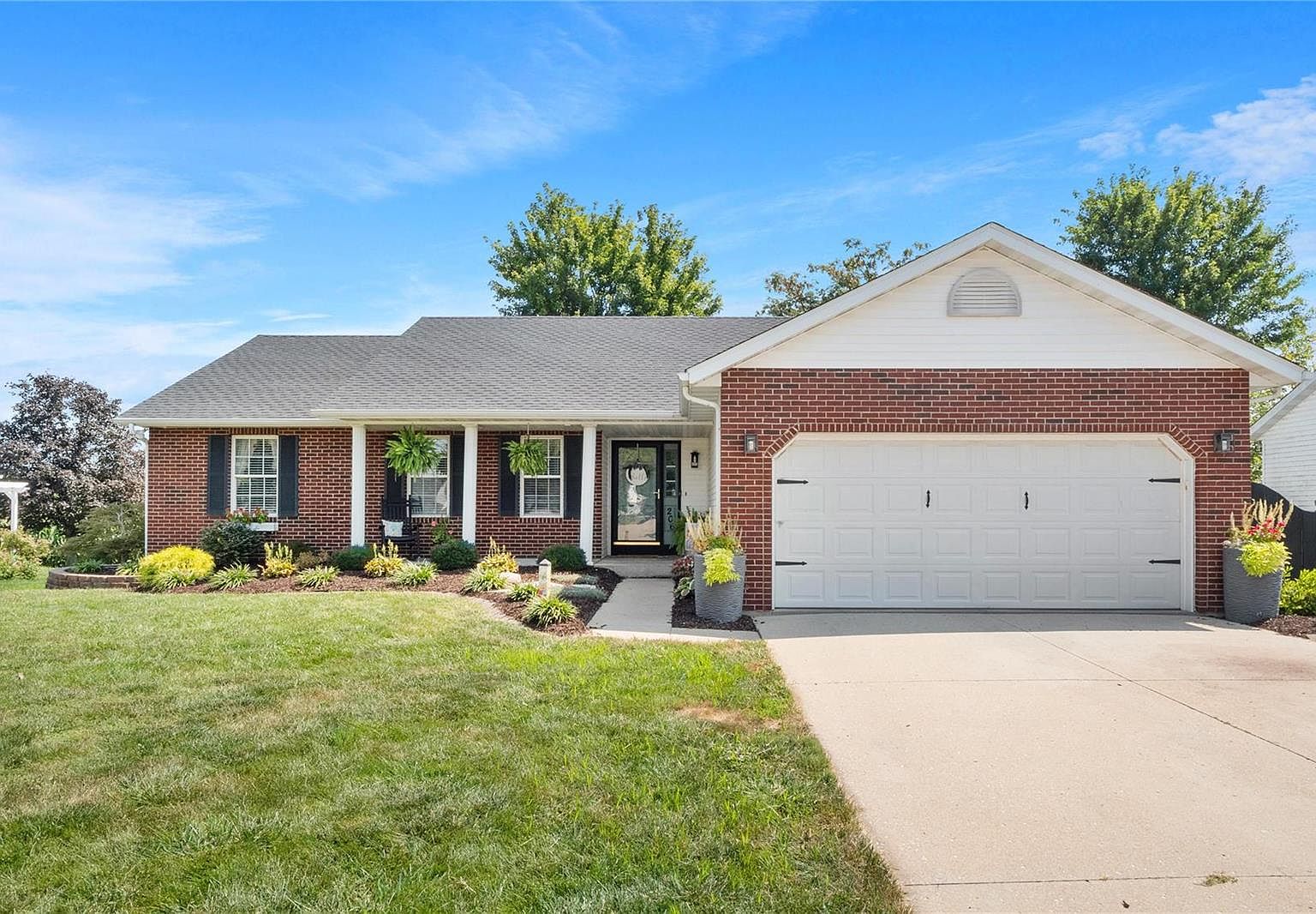 206 Osterhage Dr, Waterloo, IL 62298 | Zillow