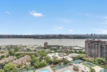 300 Winston Drive #2615 in Cliffside Park, New Jersey | StreetEasy
