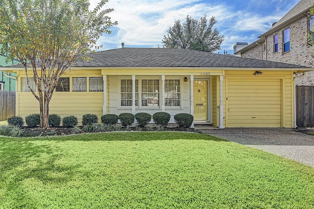 4905 Bellview Dr, Bellaire, TX 77401 | Zillow