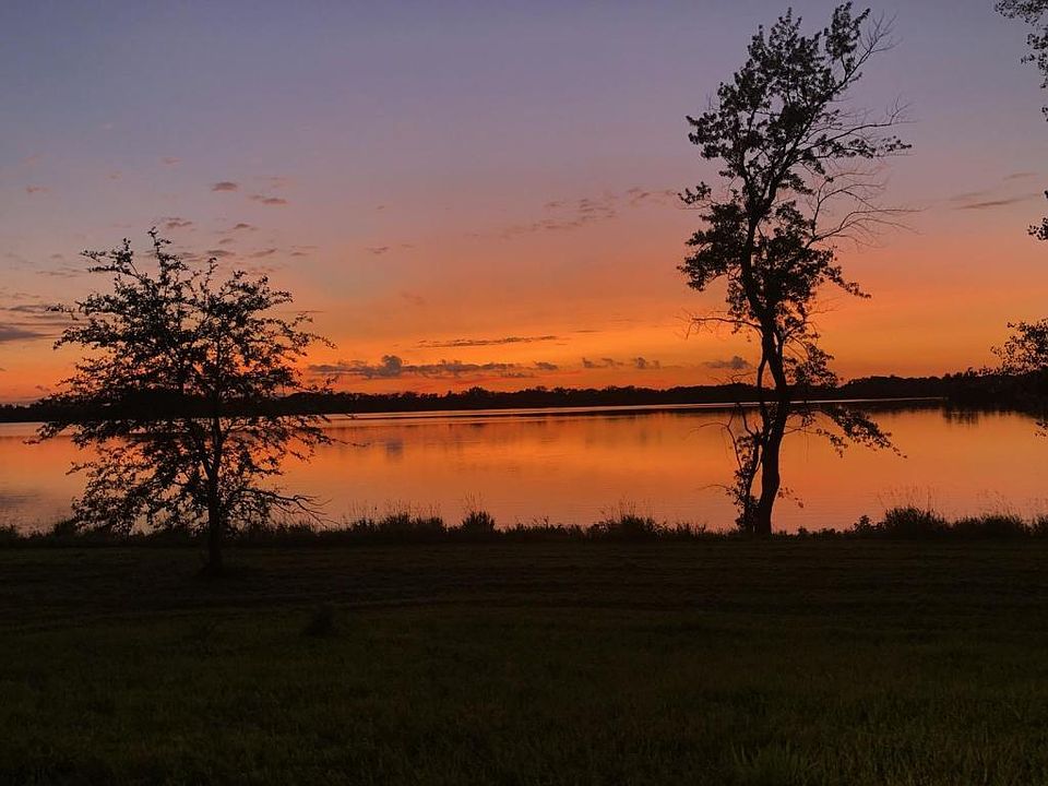 1147 Bingham Lake Dr, Bingham Lake, MN 56118 | Zillow