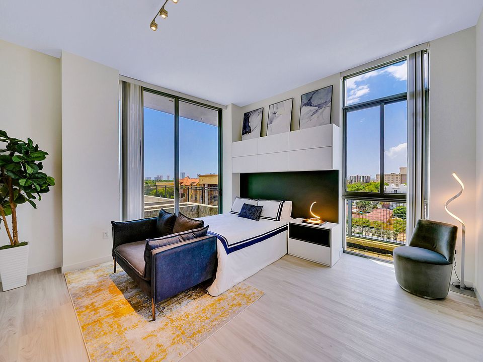 Nine Hollywood - 320 S Federal Hwy Hollywood FL | Zillow