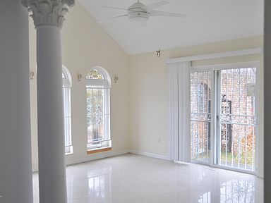 2175 Longview Dr, Bushkill, PA 18324 | Zillow