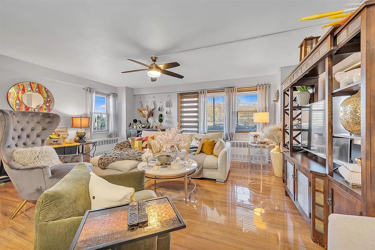 400 Cozine Ave APT 2D, Brooklyn, NY 11207 | Zillow