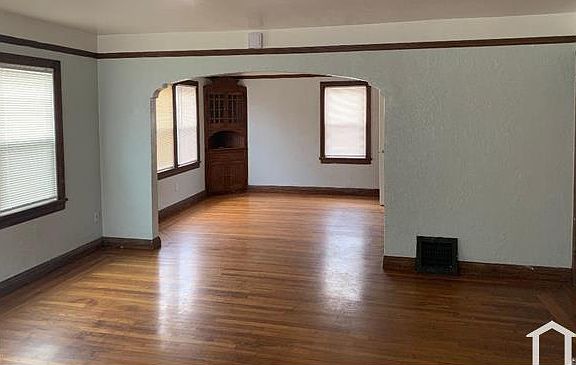 9910 E St, Oakland, CA 94603 | Zillow