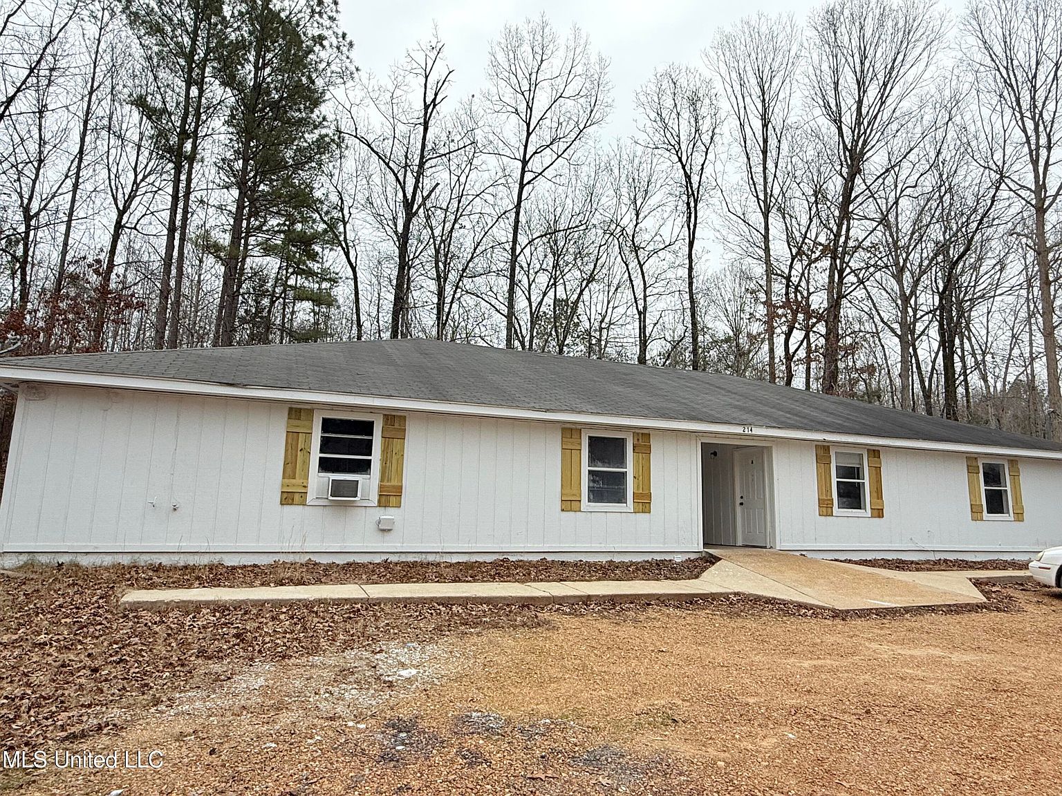 214 Lambs Rd APT D, Grenada, MS 38901 | Zillow