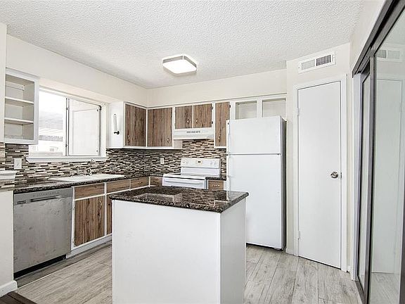 1900 Bay Area Blvd APT B111, Houston, TX 77058 | Zillow