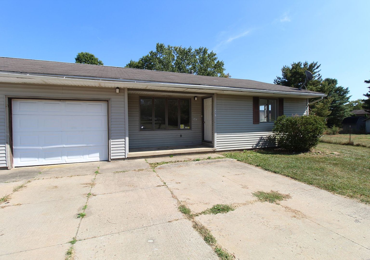 5407 Paddy Ct, Barberton, OH 44203 | Zillow