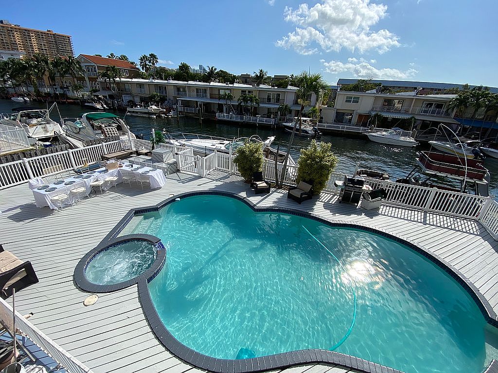 3826 NE 171st St, North Miami Beach, FL 33160 | Zillow