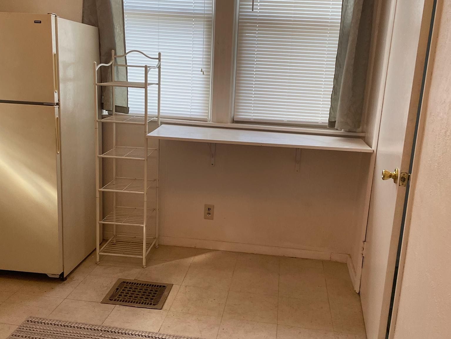 271 Franklin St #271A, Watertown, NY 13601 | Zillow