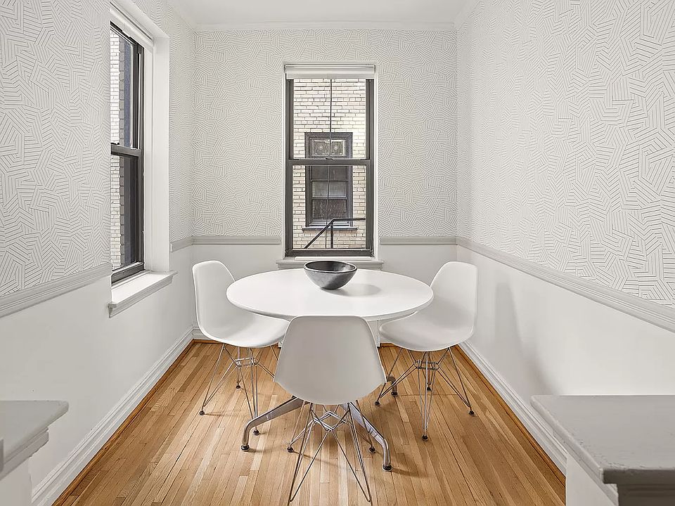 35-36 76th St Jackson Heights NY | Zillow