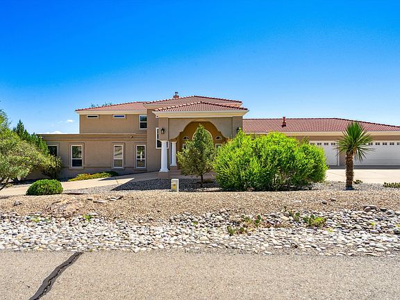1330 Crestview Dr SW, Los Lunas, NM 87031 | Zillow