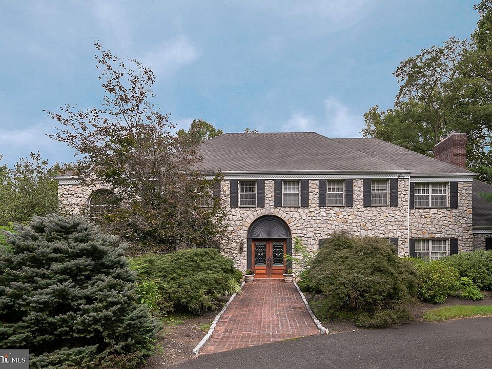1751 Stocton Rd, Meadowbrook, PA 19046 | Zillow