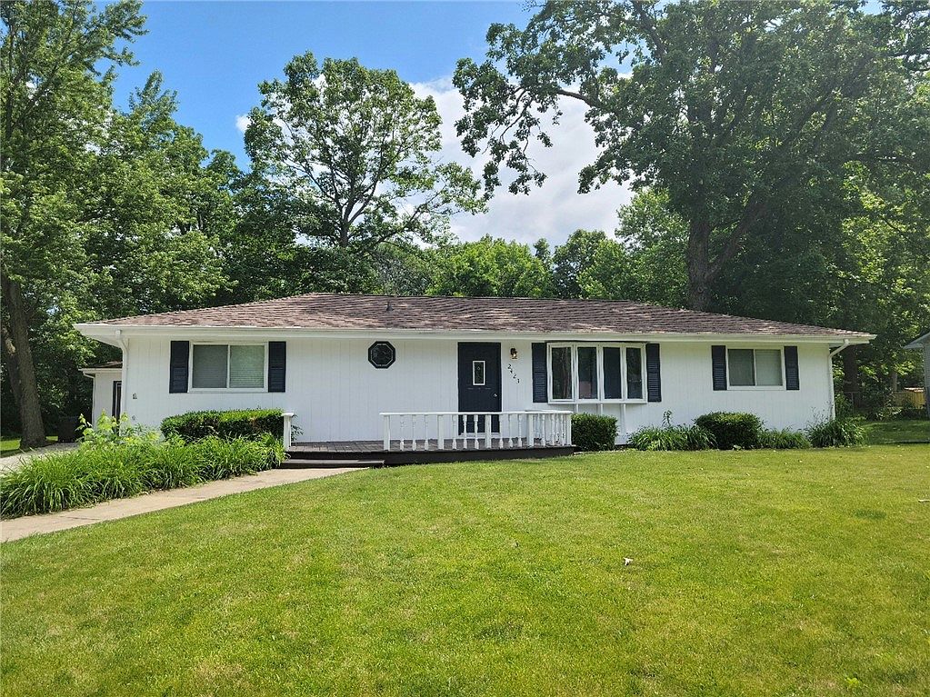 2423 W Alice Ln, Decatur, IL 62521 | Zillow