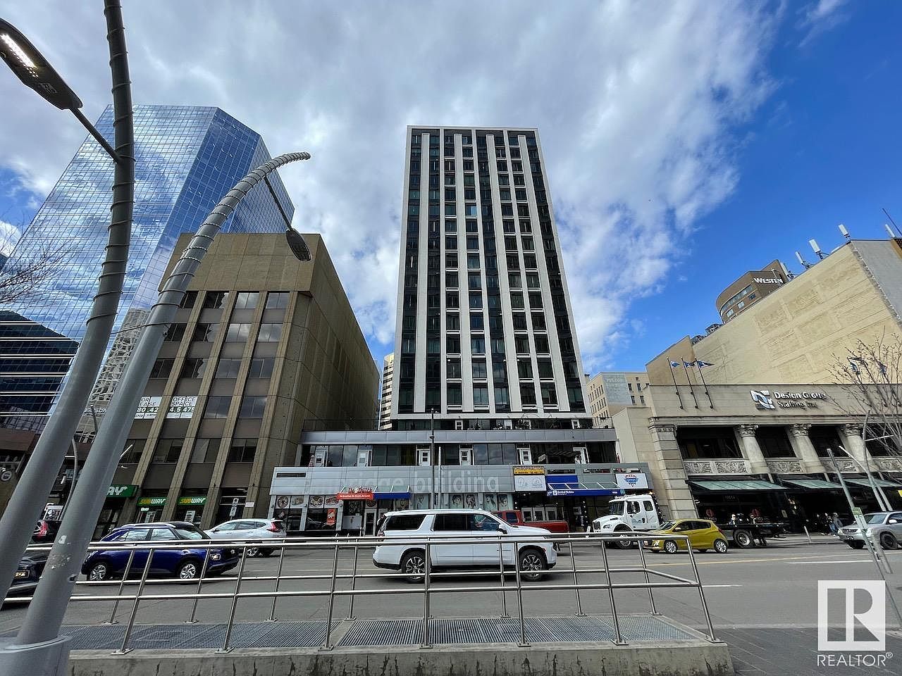 10024 Jasper Ave NW #1209, Edmonton, AB T5J 1R9 | MLS #E4387590 | Zillow