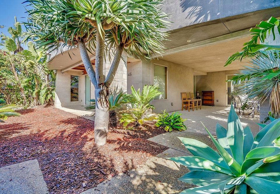 445 4th St Encinitas CA | Zillow