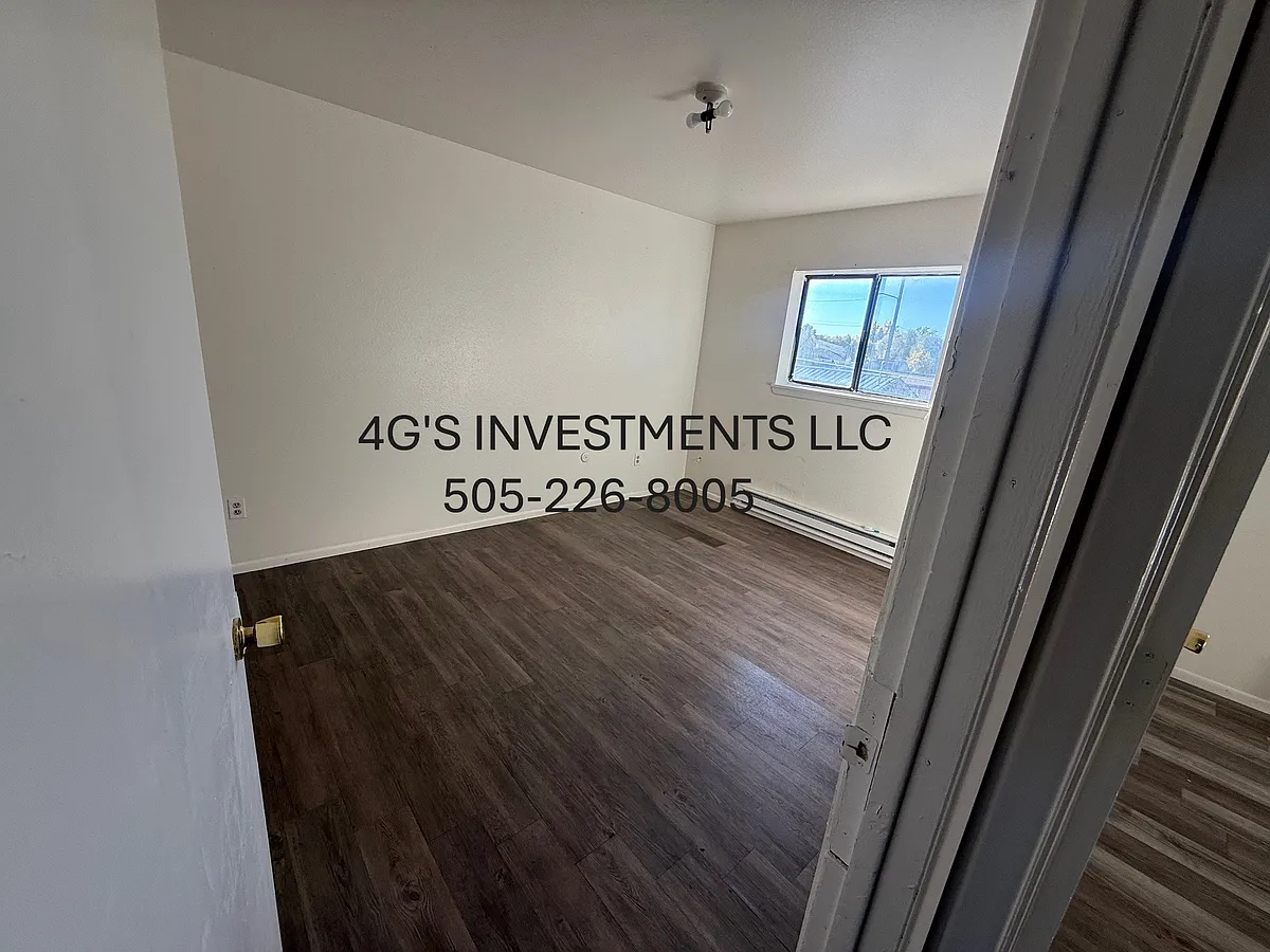 313 W Sycamore Ave #15 Apartments in Bloomfield | HotPads