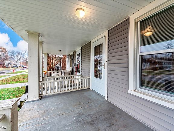 19319 Dorothy Ave #2, Rocky River, OH 44116 | Zillow