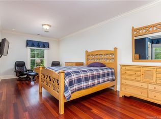 26 Sky View Dr, Avon, CT 06001 | Zillow