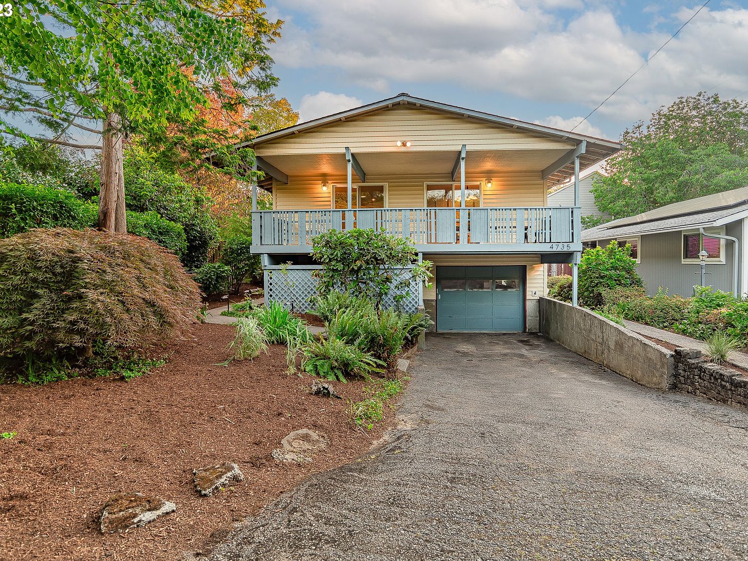 4735 SE 35th Pl, Portland, OR 97202 | Zillow