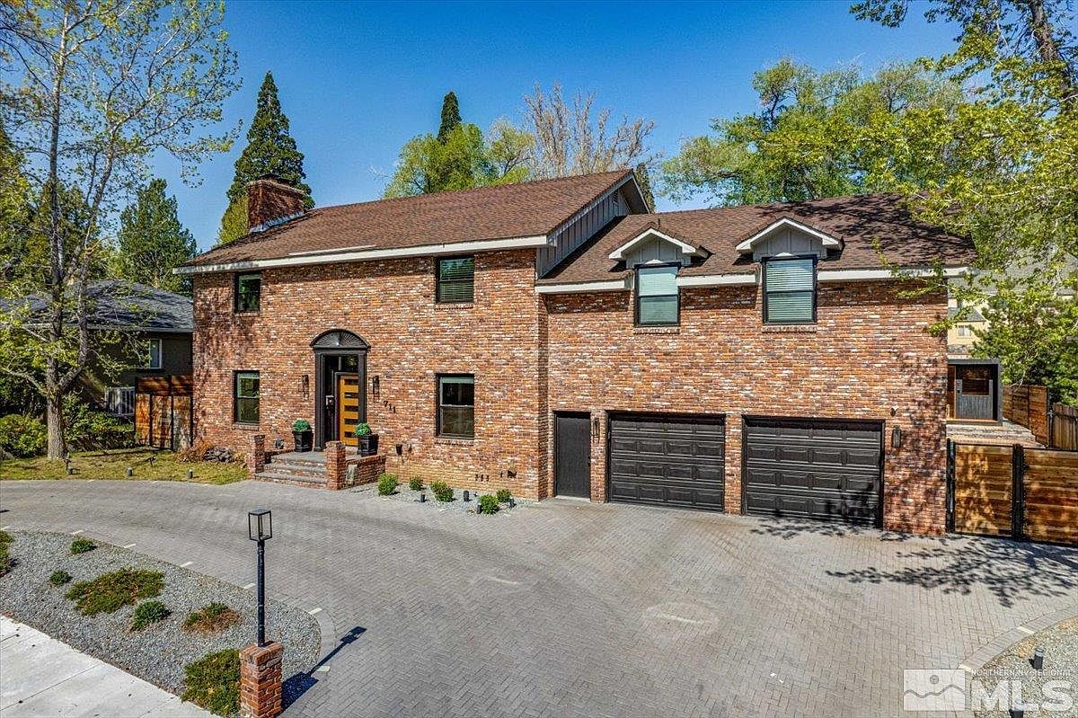 711 Manor Dr, Reno, NV 89509 | Zillow