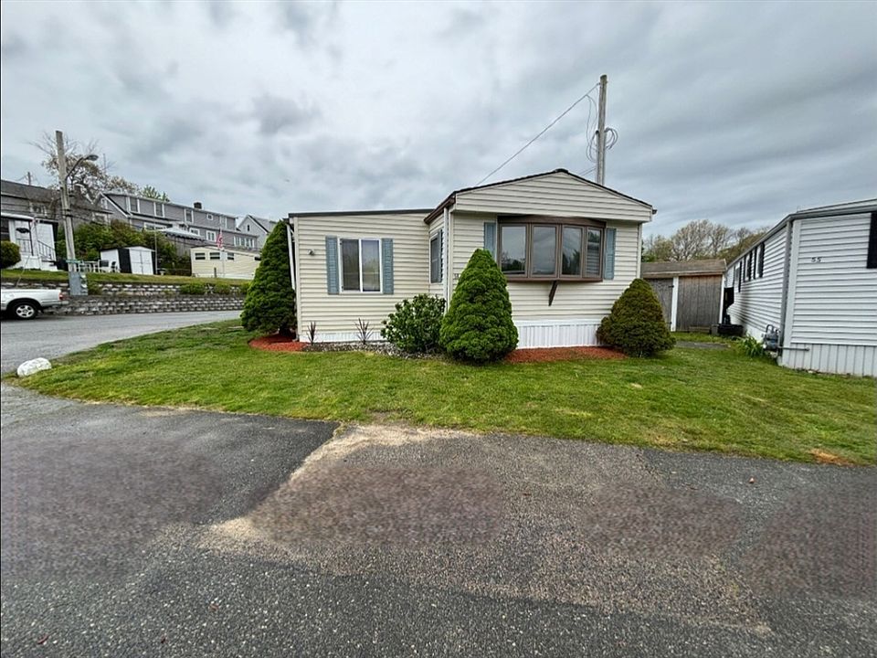 56 Dots Ln, Onset, MA 02558 | Zillow