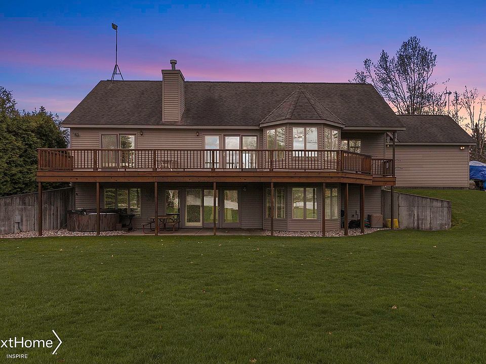 4660 Clendening Rd, Gladwin, MI 48624 | MLS #50107079 | Zillow