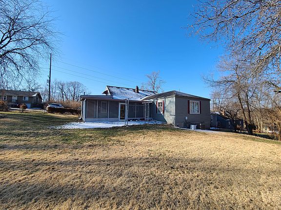 3620 Delavan Ave, Kansas City, KS 66104 | Zillow