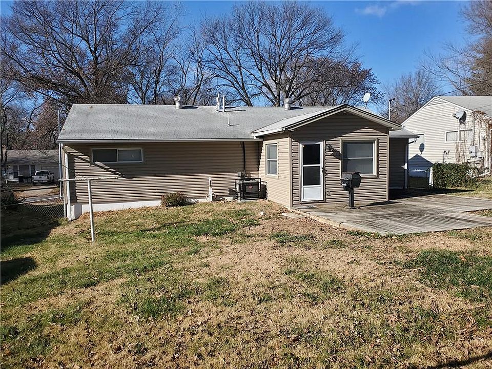 11405 Eastern Ave, Kansas City, MO 64134 | Zillow
