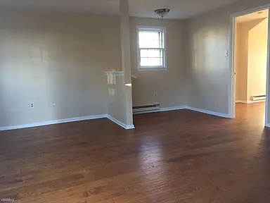 313 School St North Wales PA | Zillow
