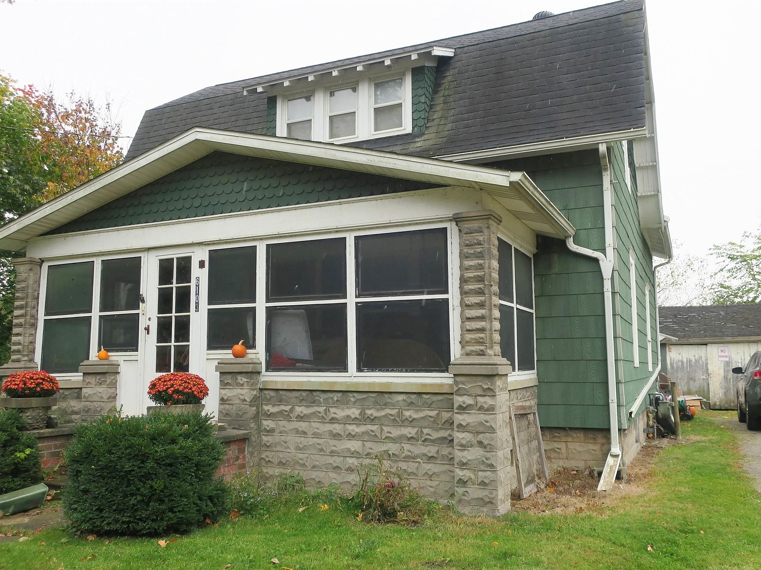 6103 E Us Highway 223, Palmyra, MI 49268 | Zillow