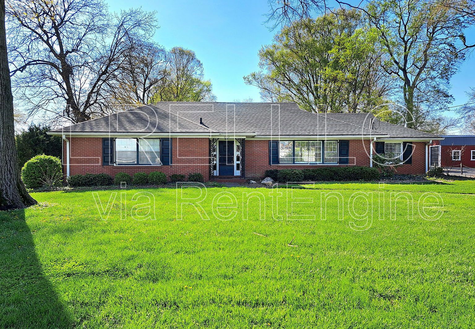 4422 Heather Ln, Shively, KY 40216 | Zillow