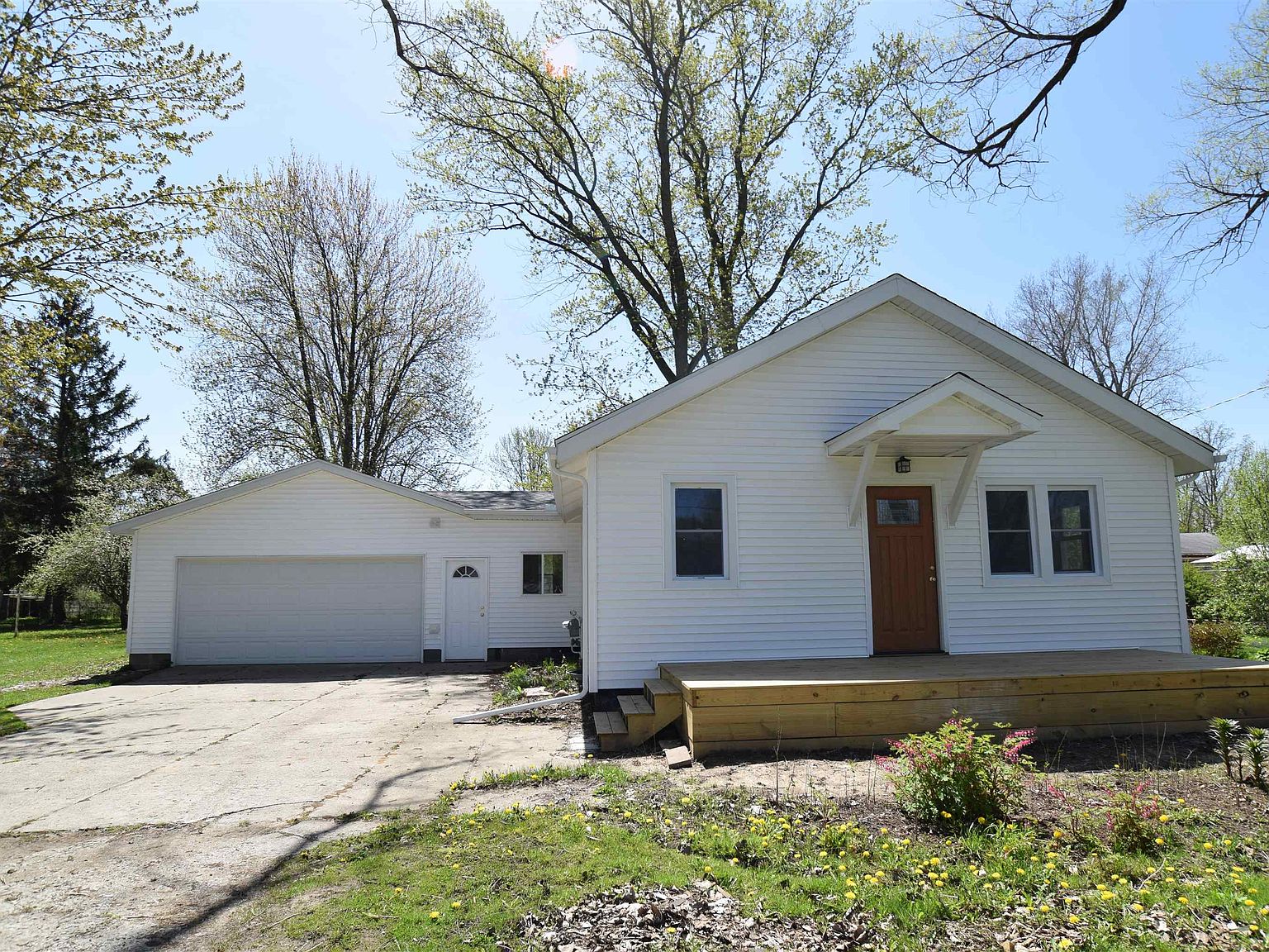 2089 W Midland Rd, Auburn, MI 48611 | MLS #50141328 | Zillow